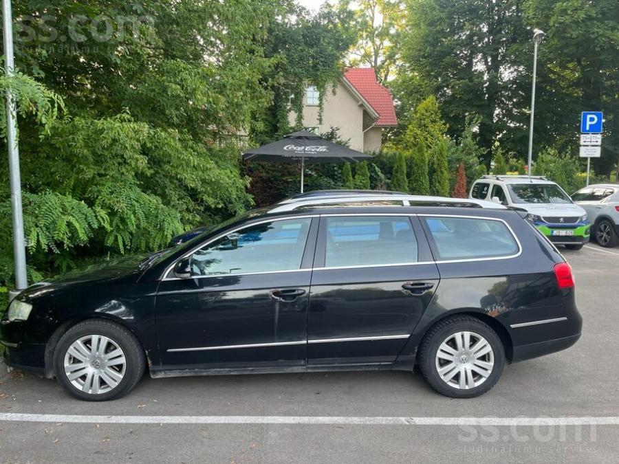 Black Volkswagen Passat B6 2007 in Riga, with an engine capacity of 2.00 L and mileage of 460 thousand km for 750 €, photo 5 on AUTOMOTO.COM.LV