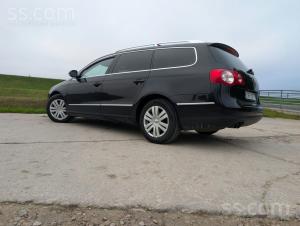 Black Volkswagen Passat B6 2007 in Riga, with an engine capacity of 2.00 L and mileage of 270 thousand km for 3290 €, photo 4 on AUTOMOTO.COM.LV