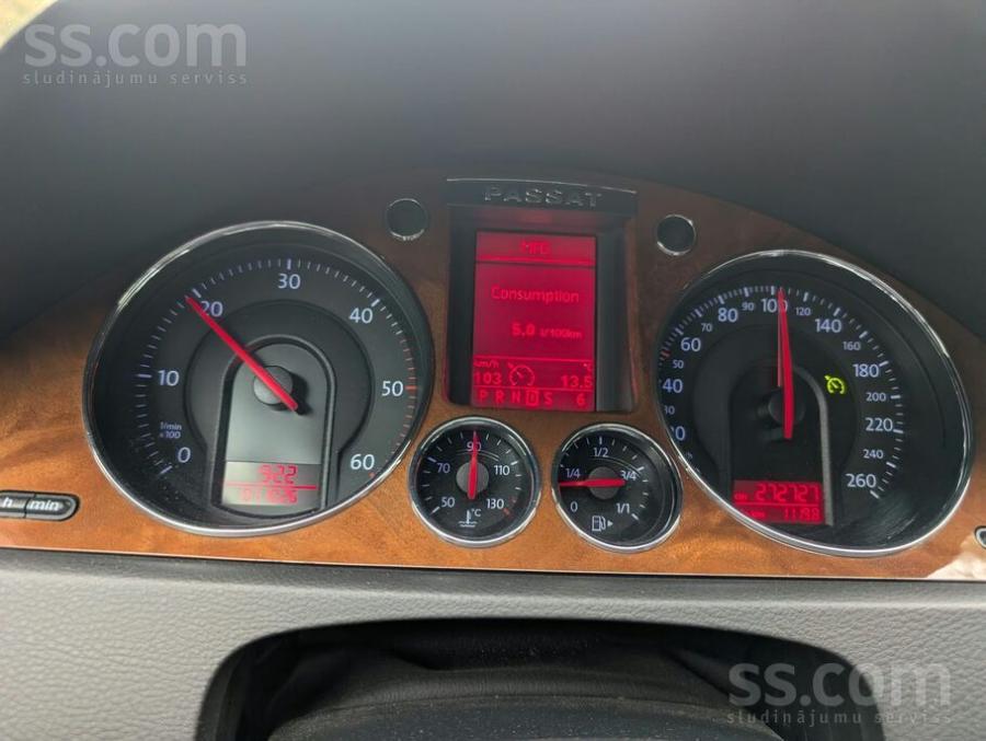 Black Volkswagen Passat B6 2007 in Riga, with an engine capacity of 2.00 L and mileage of 270 thousand km for 3290 €, photo 19 on AUTOMOTO.COM.LV