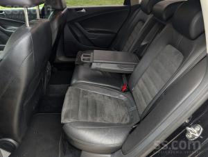 Black Volkswagen Passat B6 2007 in Riga, with an engine capacity of 2.00 L and mileage of 270 thousand km for 3290 €, photo 22 on AUTOMOTO.COM.LV