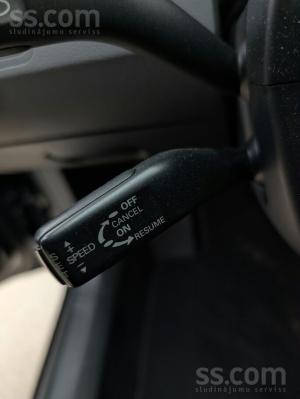 Black Volkswagen Passat B6 2007 in Riga, with an engine capacity of 2.00 L and mileage of 270 thousand km for 3290 €, photo 30 on AUTOMOTO.COM.LV