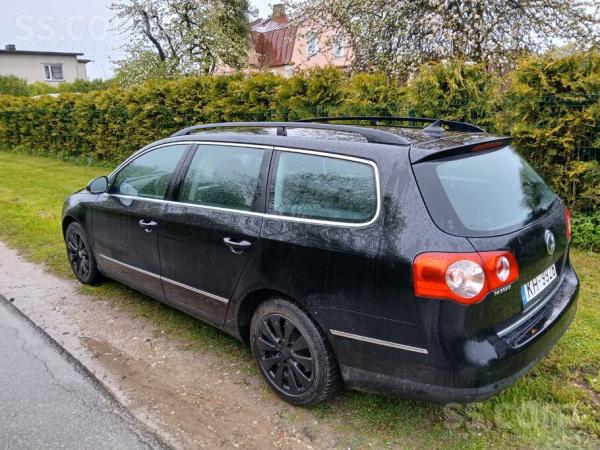 Black Volkswagen Passat B6 2008 in Tukums, with an engine capacity of 1.90 L and mileage of 0 thousand km for 2600 €, photo 4 on AUTOMOTO.COM.LV