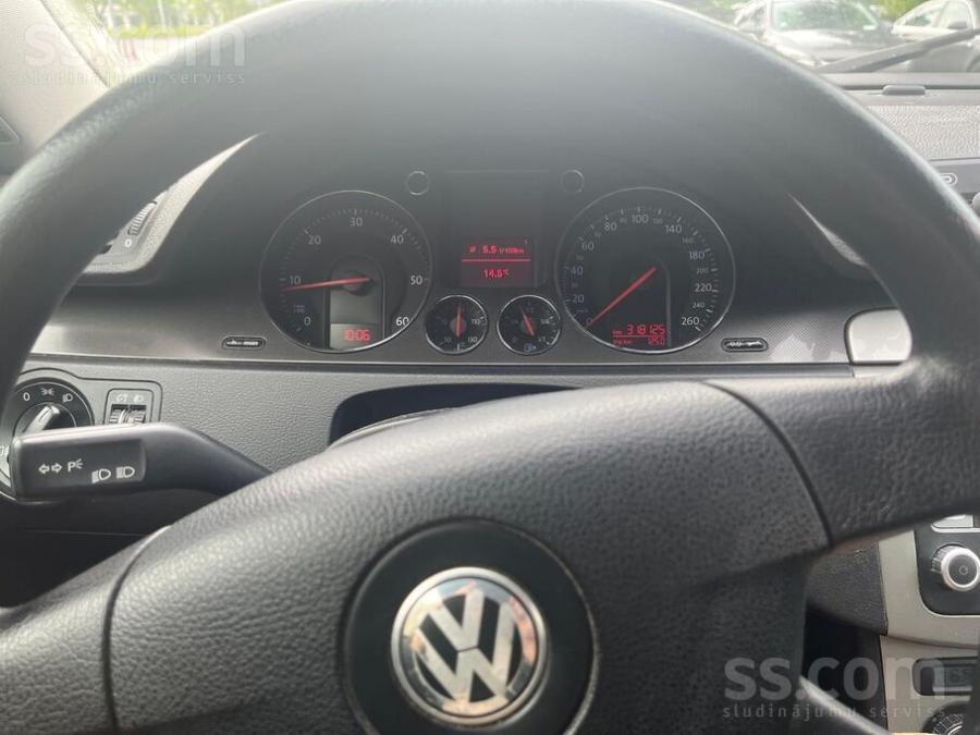 Melns Volkswagen Passat B6 2008 Kuldīga, ar dzinēja tilpumu 1.90 L un nobraukumu 318 tūkst. km par 1900 €, foto 10 vietnē AUTOMOTO.COM.LV
