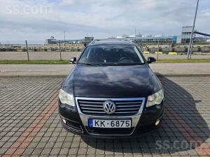 Melns Volkswagen Passat B6 2008 Ventspils, ar dzinēja tilpumu 2.00 L un nobraukumu 377 tūkst. km par 1300 €, foto 1 vietnē AUTOMOTO.COM.LV