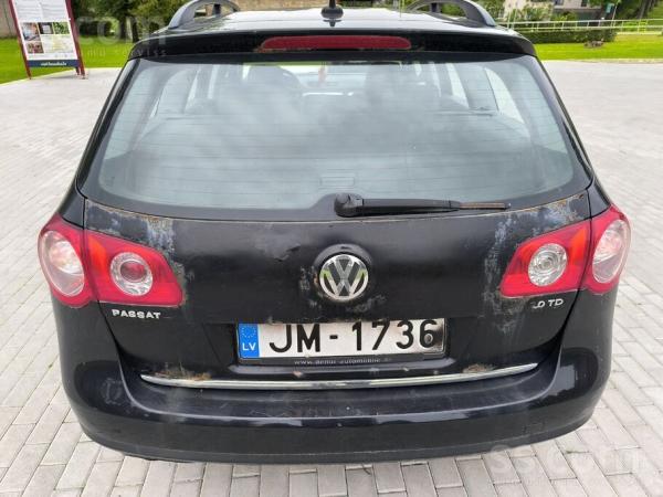 Black Volkswagen Passat B6 2008 in Bauska, with an engine capacity of 2.00 L and mileage of 336 thousand km for 1850 €, photo 6 on AUTOMOTO.COM.LV