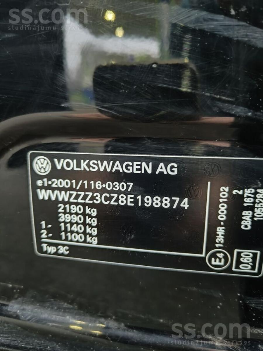 Black Volkswagen Passat B6 2008 in Riga, with an engine capacity of 2.00 L and mileage of 395 thousand km for 1550 €, photo 5 on AUTOMOTO.COM.LV