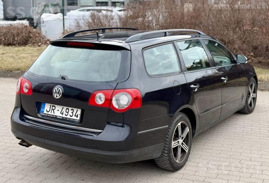 Black Volkswagen Passat B6 2008 in Riga, with an engine capacity of 2.00 L and mileage of 380 thousand km for 1650 €, photo 6 on AUTOMOTO.COM.LV