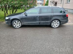 Black Volkswagen Passat B6 2008 in Riga, with an engine capacity of 2.00 L and mileage of 422 thousand km for 1200 €, photo 3 on AUTOMOTO.COM.LV