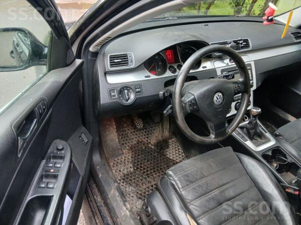 Черный Фольксваген Пассат Б6 2008 в Рига, объемом двигателя 2.00 л и пробегом 422 тыс. км за 1200 €, фото 7 на AUTOMOTO.COM.LV