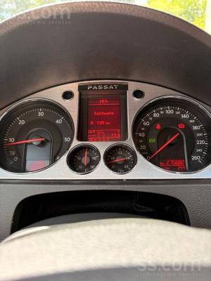 Melns Volkswagen Passat B6 2008 Rīga, ar dzinēja tilpumu 2.00 L un nobraukumu 276 tūkst. km par 2300 €, foto 20 vietnē AUTOMOTO.COM.LV
