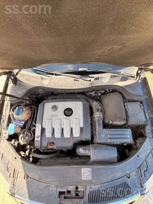 Melns Volkswagen Passat B6 2008 Rīga, ar dzinēja tilpumu 2.00 L un nobraukumu 276 tūkst. km par 2300 €, foto 27 vietnē AUTOMOTO.COM.LV