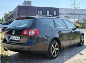 Black Volkswagen Passat B6 2008 in Riga, with an engine capacity of 2.00 L and mileage of 380 thousand km for 1650 €, photo 5 on AUTOMOTO.COM.LV