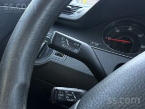 Black Volkswagen Passat B6 2008 in Riga, with an engine capacity of 2.00 L and mileage of 380 thousand km for 1650 €, photo 7 on AUTOMOTO.COM.LV