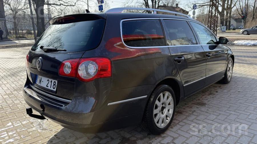 Melns Volkswagen Passat B6 2008 Rīga, ar dzinēja tilpumu 2.00 L un nobraukumu 268 tūkst. km par 2400 €, foto 6 vietnē AUTOMOTO.COM.LV