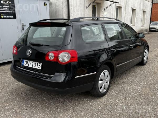Black Volkswagen Passat B6 2008 in Daugavpils, with an engine capacity of 1.90 L and mileage of 0 thousand km for 2350 €, photo 6 on AUTOMOTO.COM.LV