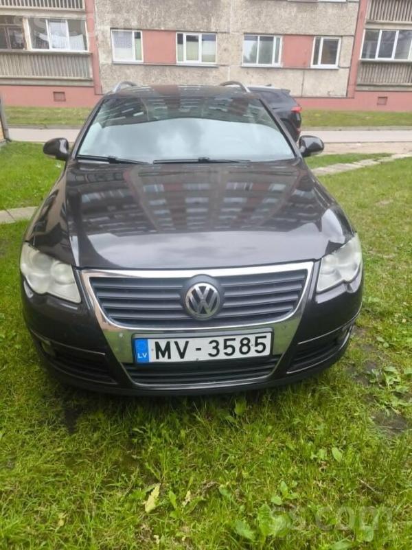 Black Volkswagen Passat B6 2008 in Liepaja, with an engine capacity of 2.00 L and mileage of 297 thousand km for 2500 €, photo 6 on AUTOMOTO.COM.LV