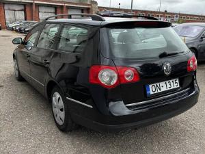 Melns Volkswagen Passat B6 2008 Daugavpils, ar dzinēja tilpumu 1.90 L un nobraukumu 300 tūkst. km par 2350 €, foto 5 vietnē AUTOMOTO.COM.LV