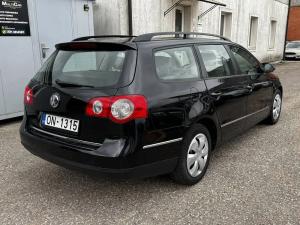 Melns Volkswagen Passat B6 2008 Daugavpils, ar dzinēja tilpumu 1.90 L un nobraukumu 300 tūkst. km par 2350 €, foto 7 vietnē AUTOMOTO.COM.LV