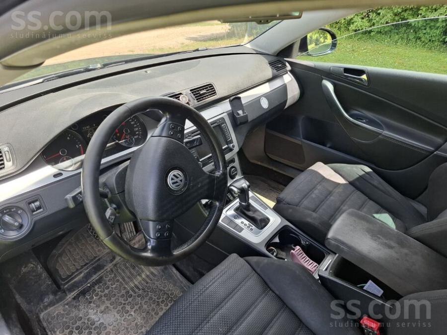 Black Volkswagen Passat B6 2008 in Gulbene, with an engine capacity of 2.00 L and mileage of 449 thousand km for 1450 €, photo 3 on AUTOMOTO.COM.LV