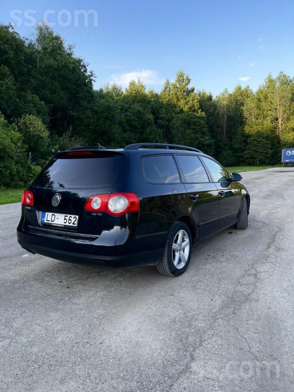 Melns Volkswagen Passat B6 2008 Rēzekne, ar dzinēja tilpumu 2.00 L un nobraukumu 407 tūkst. km par 1950 €, foto 2 vietnē AUTOMOTO.COM.LV
