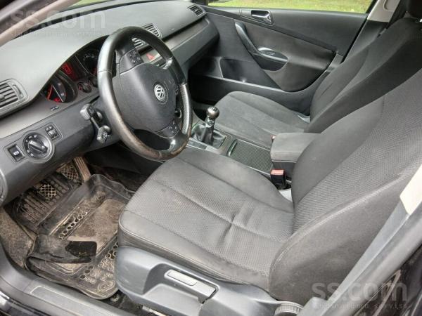 Melns Volkswagen Passat B6 2008 Bauska, ar dzinēja tilpumu 1.90 L un nobraukumu 260 tūkst. km par 2300 €, foto 6 vietnē AUTOMOTO.COM.LV