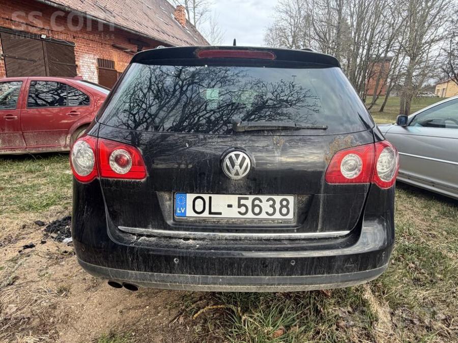 Black Volkswagen Passat B6 2008 in Cesis, with an engine capacity of 2.00 L and mileage of 417 thousand km for 720 €, photo 8 on AUTOMOTO.COM.LV
