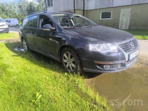 Melns Volkswagen Passat B6 2008 Rīga, ar dzinēja tilpumu 2.00 L un nobraukumu 361 tūkst. km par 810 €, foto 3 vietnē AUTOMOTO.COM.LV