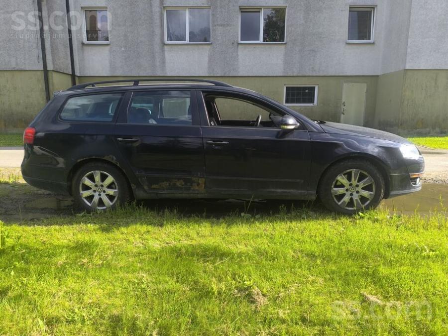 Melns Volkswagen Passat B6 2008 Rīga, ar dzinēja tilpumu 2.00 L un nobraukumu 361 tūkst. km par 810 €, foto 5 vietnē AUTOMOTO.COM.LV