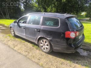 Melns Volkswagen Passat B6 2008 Rīga, ar dzinēja tilpumu 2.00 L un nobraukumu 361 tūkst. km par 810 €, foto 7 vietnē AUTOMOTO.COM.LV