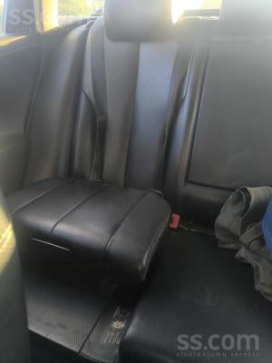 Melns Volkswagen Passat B6 2008 Rīga, ar dzinēja tilpumu 2.00 L un nobraukumu 361 tūkst. km par 810 €, foto 10 vietnē AUTOMOTO.COM.LV