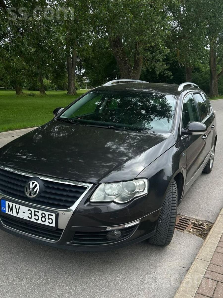 Melns Volkswagen Passat B6 2008 Liepāja, ar dzinēja tilpumu 2.00 L un nobraukumu 297 tūkst. km par 2000 €, foto 3 vietnē AUTOMOTO.COM.LV
