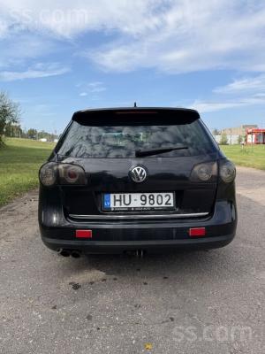 Black Volkswagen Passat B6 2008 in Riga, with an engine capacity of 2.00 L and mileage of 339 thousand km for 1400 €, photo 6 on AUTOMOTO.COM.LV