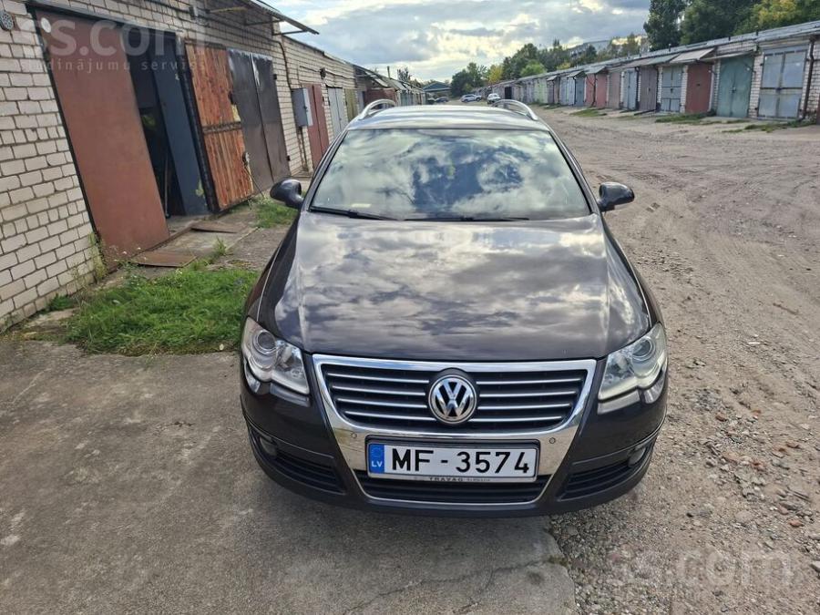 Melns Volkswagen Passat B6 2008 Daugavpils, ar dzinēja tilpumu 2.00 L un nobraukumu 345 tūkst. km par 2499 €, foto 1 vietnē AUTOMOTO.COM.LV