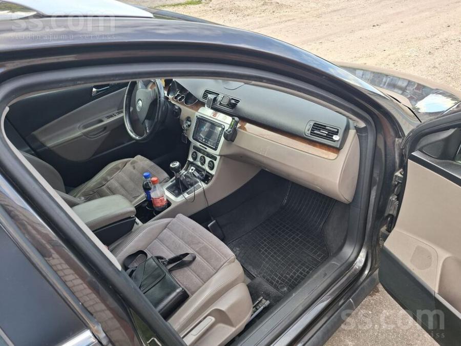 Melns Volkswagen Passat B6 2008 Daugavpils, ar dzinēja tilpumu 2.00 L un nobraukumu 345 tūkst. km par 2499 €, foto 8 vietnē AUTOMOTO.COM.LV