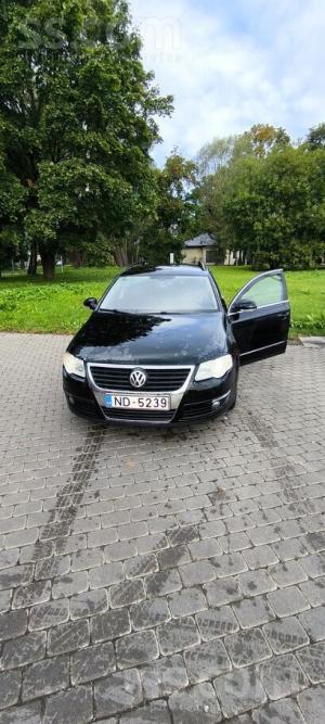 Melns Volkswagen Passat B6 2008 Rīga, ar dzinēja tilpumu 2.00 L un nobraukumu 312 tūkst. km par 1890 €, foto 1 vietnē AUTOMOTO.COM.LV
