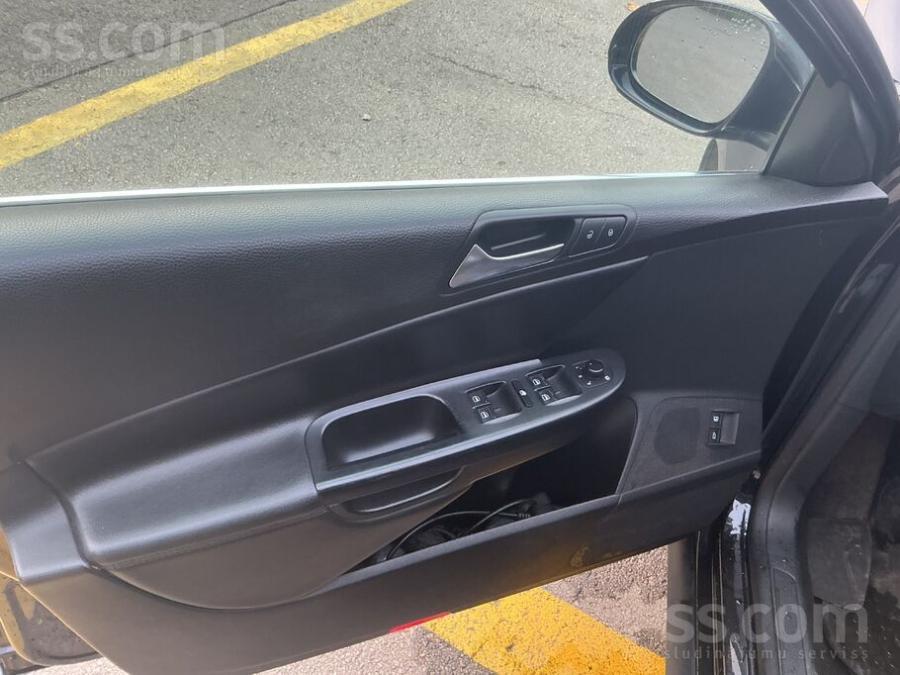 Melns Volkswagen Passat B6 2008 Rīga, ar dzinēja tilpumu 2.00 L un nobraukumu 320 tūkst. km par 2600 €, foto 9 vietnē AUTOMOTO.COM.LV