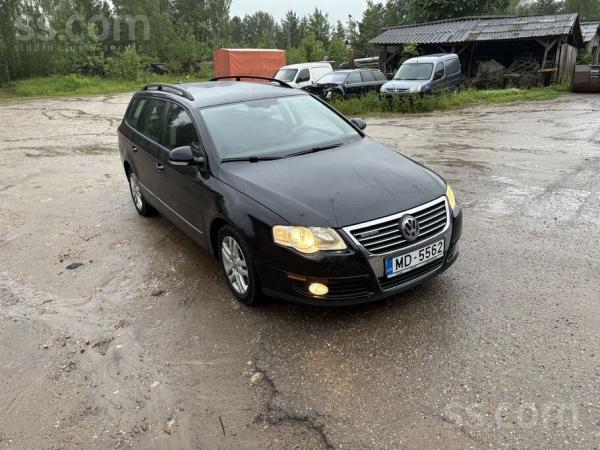 Melns Volkswagen Passat B6 2009 Cēsis, ar dzinēja tilpumu 1.90 L un nobraukumu 302 tūkst. km par 1650 €, foto 3 vietnē AUTOMOTO.COM.LV