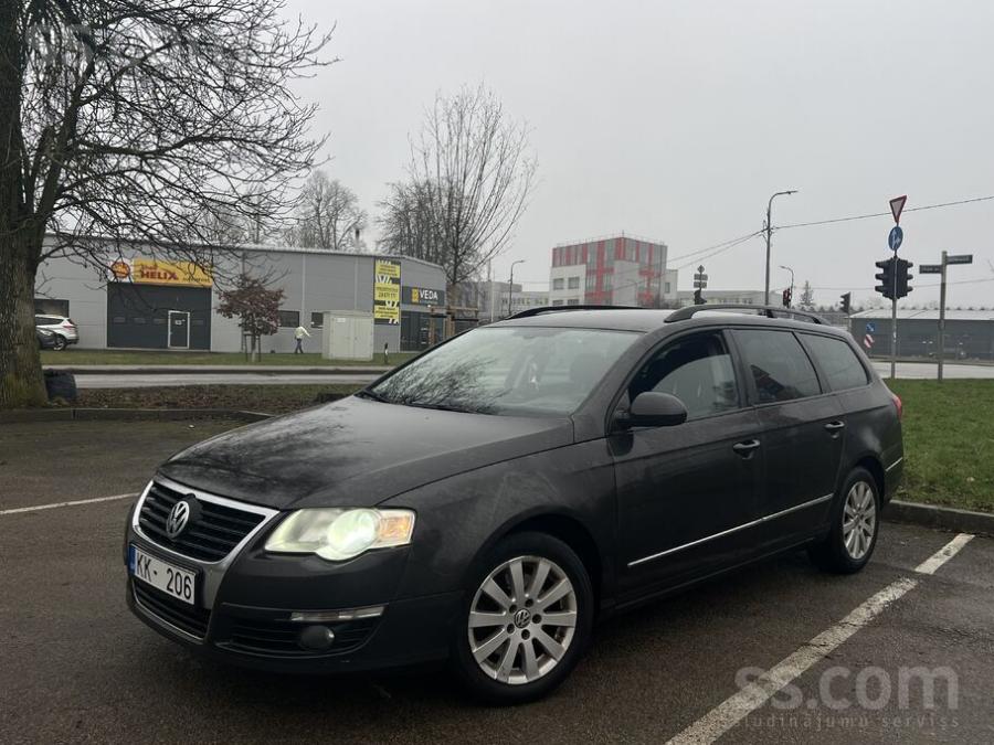 Black Volkswagen Passat B6 2009 in Riga, with an engine capacity of 2.00 L and mileage of 0 thousand km for 1400 €, photo 2 on AUTOMOTO.COM.LV