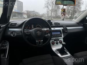 Black Volkswagen Passat B6 2009 in Riga, with an engine capacity of 2.00 L and mileage of 0 thousand km for 1400 €, photo 6 on AUTOMOTO.COM.LV