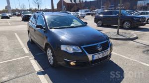 Black Volkswagen Passat B6 2009 in Riga, with an engine capacity of 2.00 L and mileage of 345 thousand km for 700 €, photo  on AUTOMOTO.COM.LV