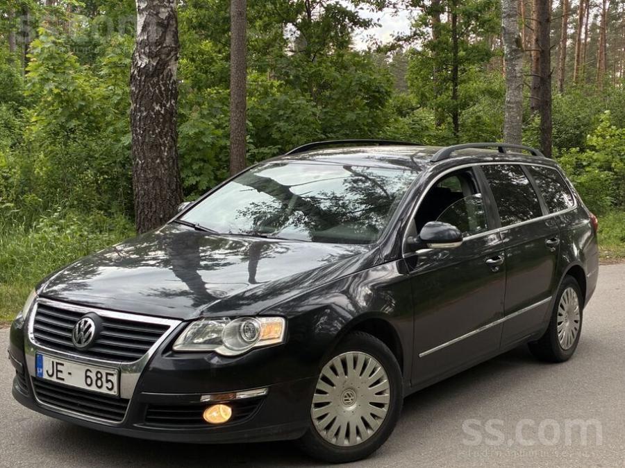 Black Volkswagen Passat B6 2009 in Riga, with an engine capacity of 2.00 L and mileage of 349 thousand km for 1950 €, photo 3 on AUTOMOTO.COM.LV