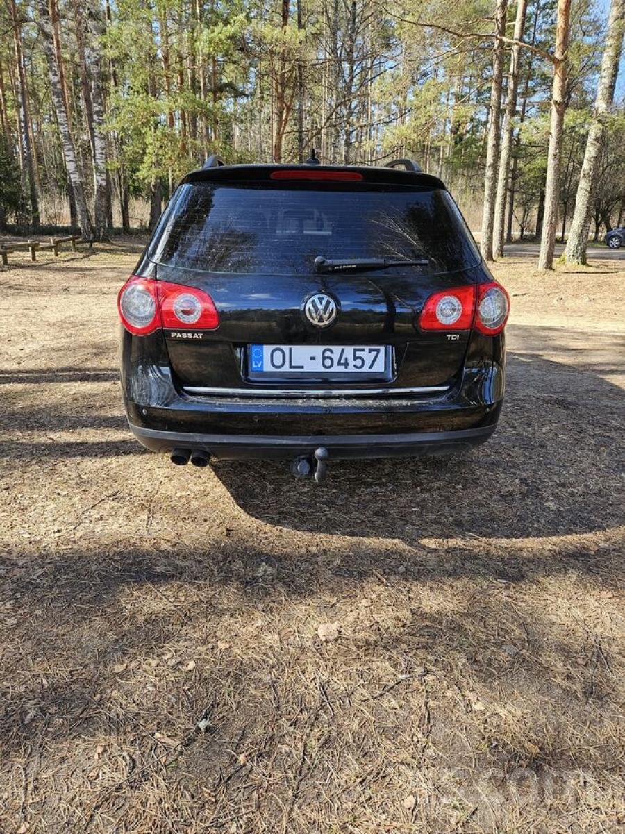 Melns Volkswagen Passat B6 2009 Cēsis, ar dzinēja tilpumu 2.00 L un nobraukumu 286 tūkst. km par 2750 €, foto 6 vietnē AUTOMOTO.COM.LV