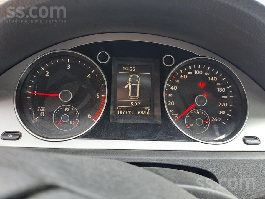 Melns Volkswagen Passat B6 2009 Daugavpils, ar dzinēja tilpumu 2.00 L un nobraukumu 188 tūkst. km par 3960 €, foto 7 vietnē AUTOMOTO.COM.LV