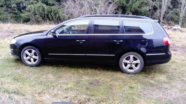 Melns Volkswagen Passat B6 2009 Valka, ar dzinēja tilpumu 1.90 L un nobraukumu 280 tūkst. km par 2900 €, foto 4 vietnē AUTOMOTO.COM.LV
