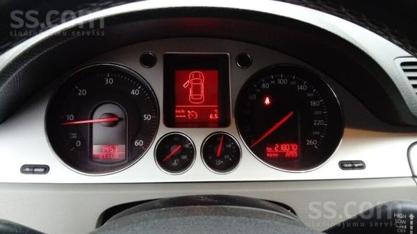 Melns Volkswagen Passat B6 2009 Valka, ar dzinēja tilpumu 1.90 L un nobraukumu 280 tūkst. km par 2900 €, foto 8 vietnē AUTOMOTO.COM.LV