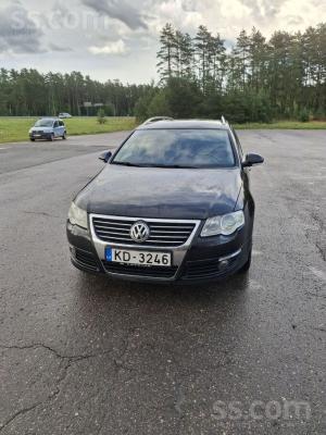 Melns Volkswagen Passat B6 2009 Rīga, ar dzinēja tilpumu 2.00 L un nobraukumu 464 tūkst. km par 1800 €, foto  vietnē AUTOMOTO.COM.LV