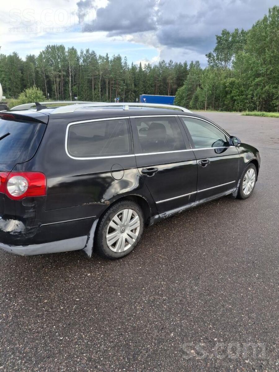 Black Volkswagen Passat B6 2009 in Riga, with an engine capacity of 2.00 L and mileage of 464 thousand km for 1800 €, photo 6 on AUTOMOTO.COM.LV