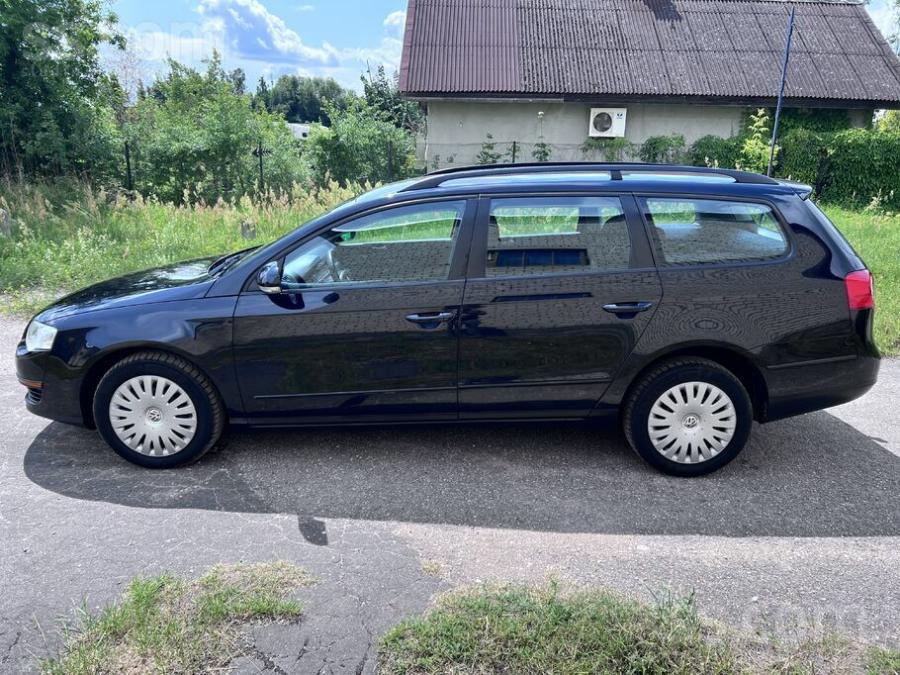 Melns Volkswagen Passat B6 2009 Daugavpils, ar dzinēja tilpumu 2.00 L un nobraukumu 276 tūkst. km par 2699 €, foto 8 vietnē AUTOMOTO.COM.LV