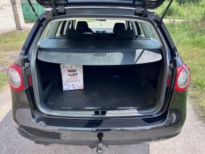 Melns Volkswagen Passat B6 2009 Daugavpils, ar dzinēja tilpumu 2.00 L un nobraukumu 276 tūkst. km par 2699 €, foto 22 vietnē AUTOMOTO.COM.LV