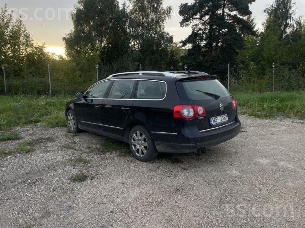 Melns Volkswagen Passat B6 2009 Rīga, ar dzinēja tilpumu 2.00 L un nobraukumu 343 tūkst. km par 990 €, foto 5 vietnē AUTOMOTO.COM.LV